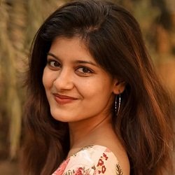 Monisha Blessy (Actress) Biography, Age, Height, Boyfriend, Family ...