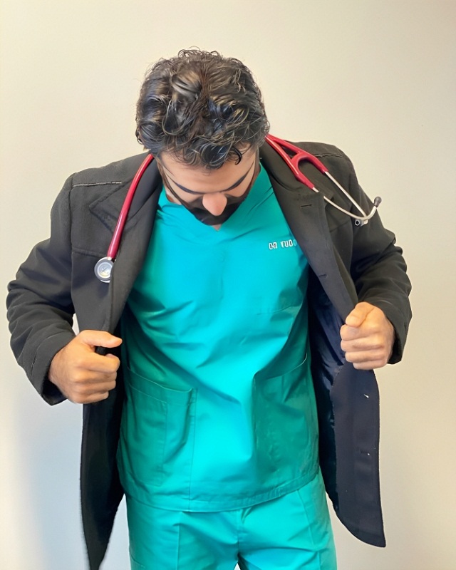 Yusof Mutahar Biography, Age, Height, Wife, Children, Career, Family ...